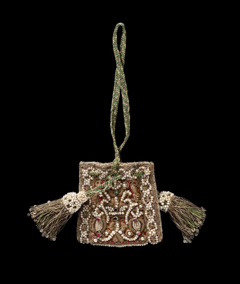 pearls Archives - Medieval Beads